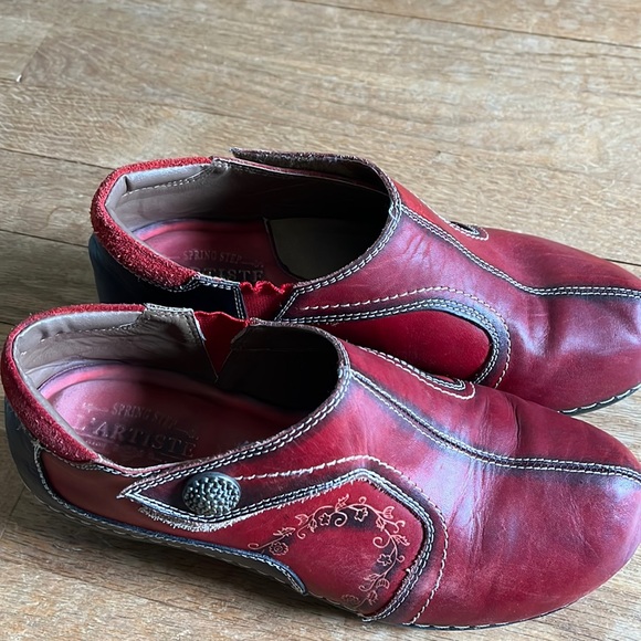 Shoes | Lartiste By Spring Step Red Clogs Country Style | Poshmark
